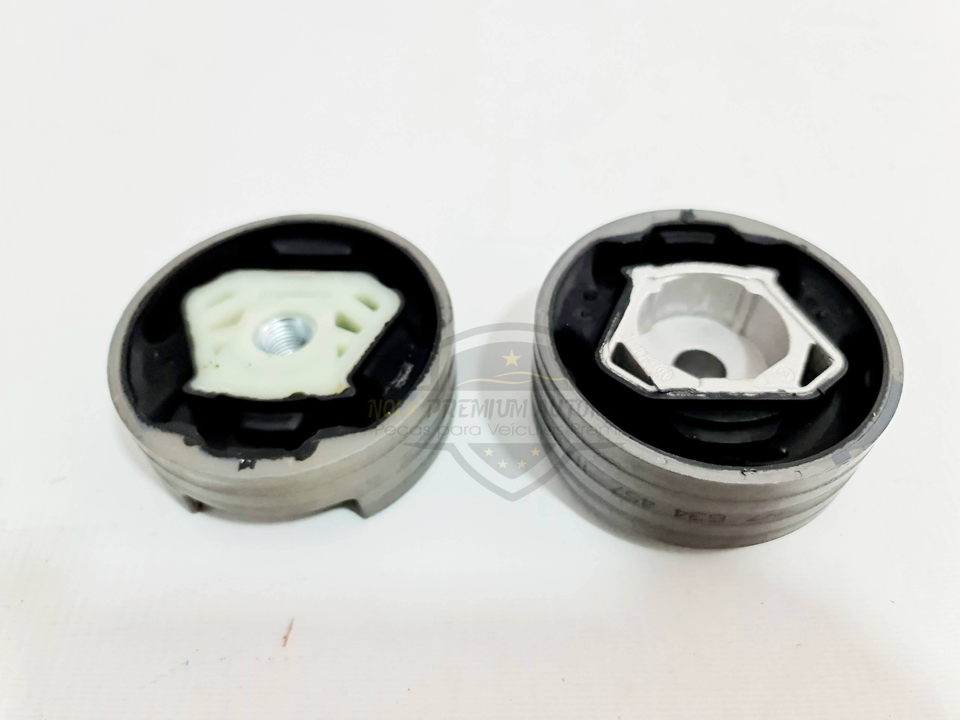 JOGO DE BUCHA DO QUADRO A3,Q3 5Q0198037A | Noix Premium Parts