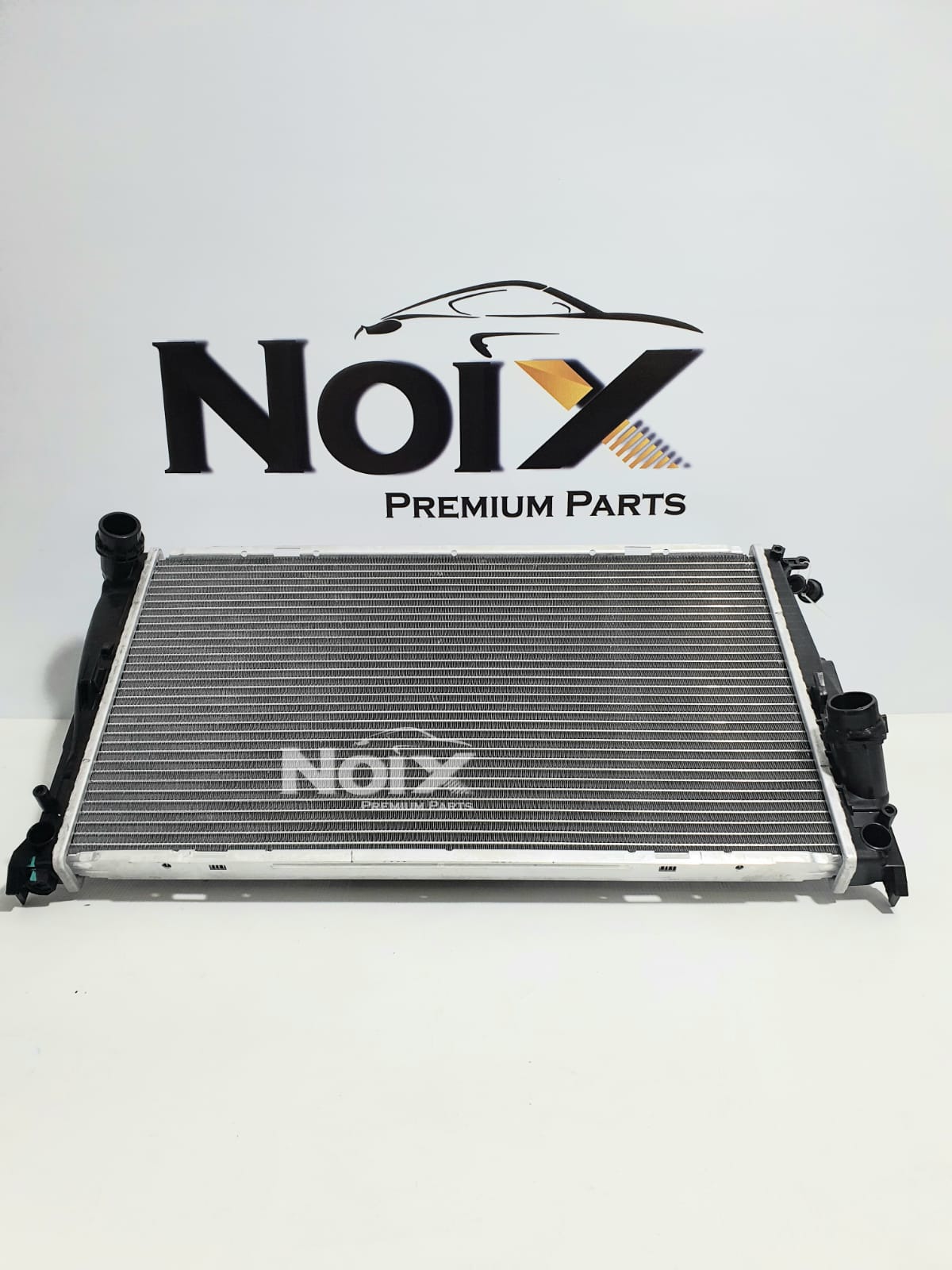 Radiador Bmw X1 Z4 Turbo 2010 A 201 17117547059 | Noix Premium Parts
