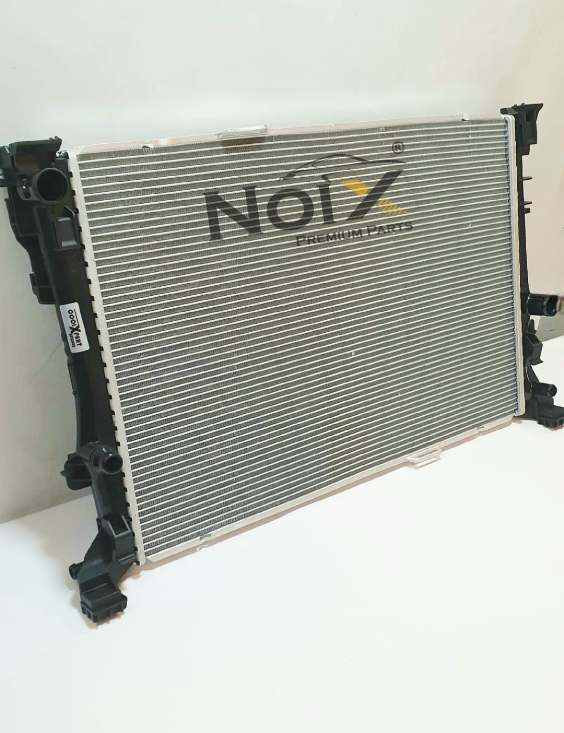 Radiador De Água Mercedes Gla 200 Gla 2465001303