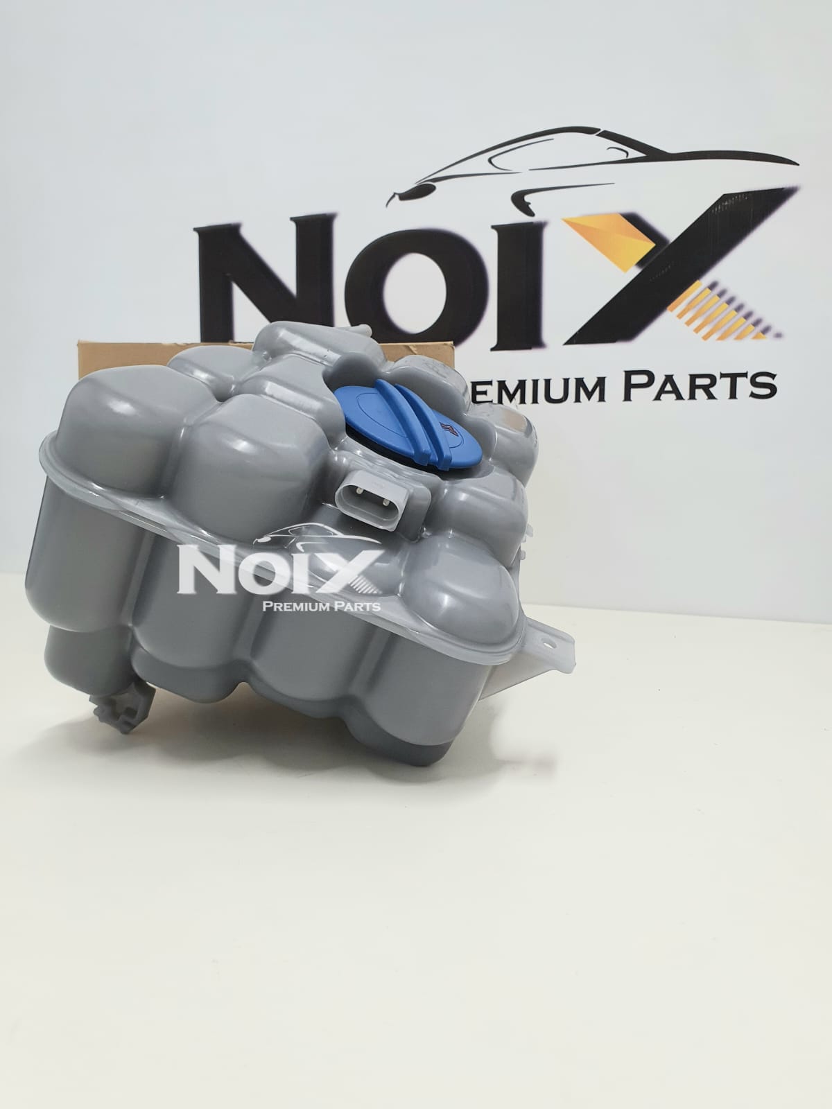 Reservatorio De Agua Touareg V6 V8 7p0121407b | Noix Premium Parts