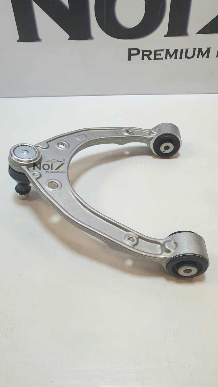 Bandeja Superior Porsche Cayenne 95834105100 | Noix Premium Parts