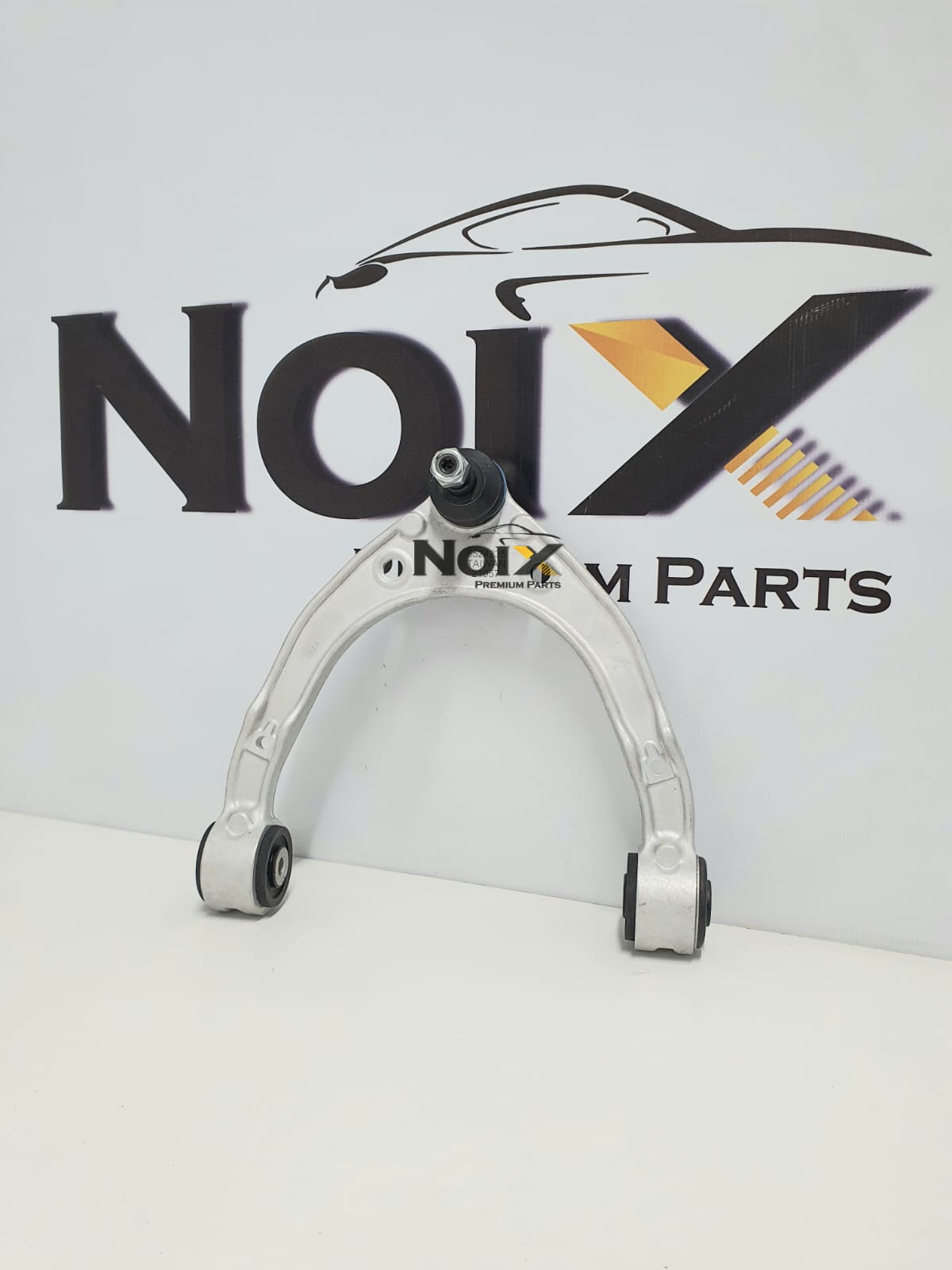Bandeja Superior Porsche Cayenne 2011 95834105100 | Noix Premium Parts