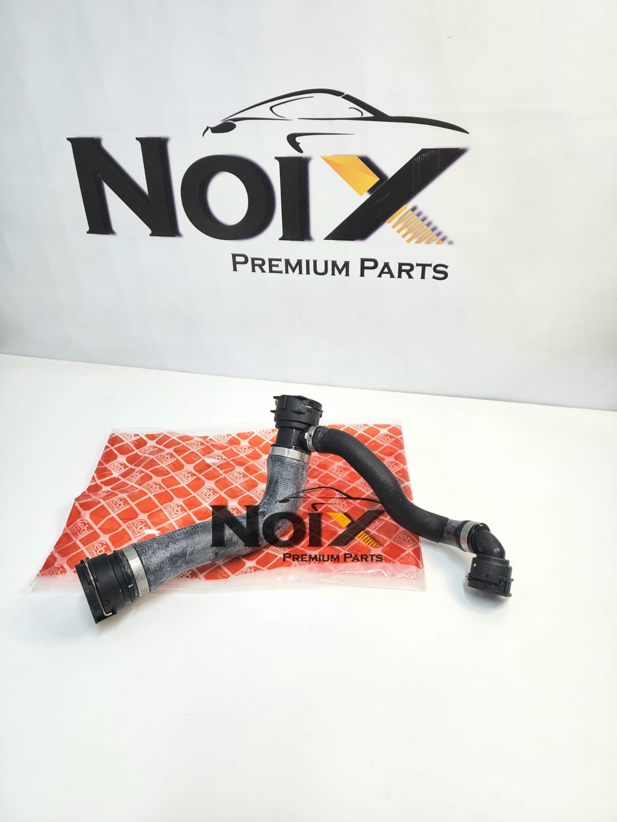 Mangueira Superior Do Radiador Bmw X6 35i X Drive | Noix Premium Parts